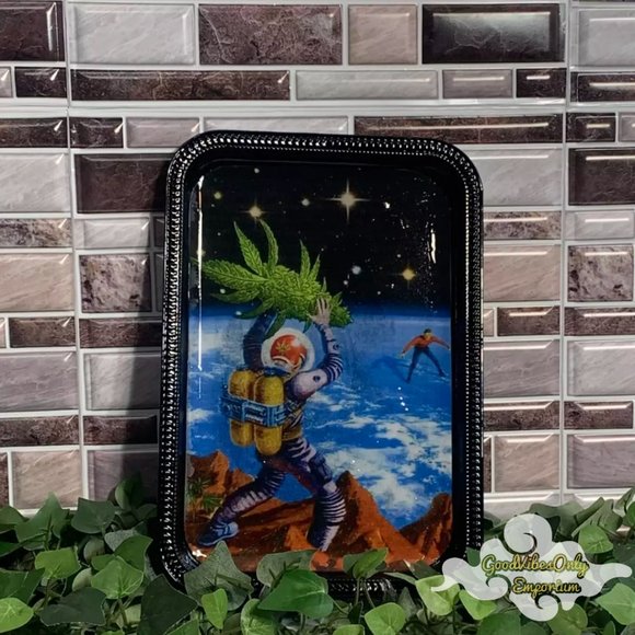 Accents | Tray Confusing Space Fight | Poshmark